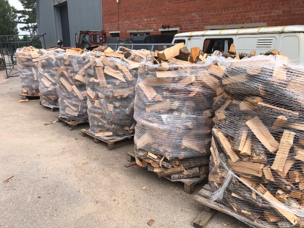 PP Ražošana Skaldīta malka: 33.00€ Pārdodam skaldītu malku. Maisos 40 ...