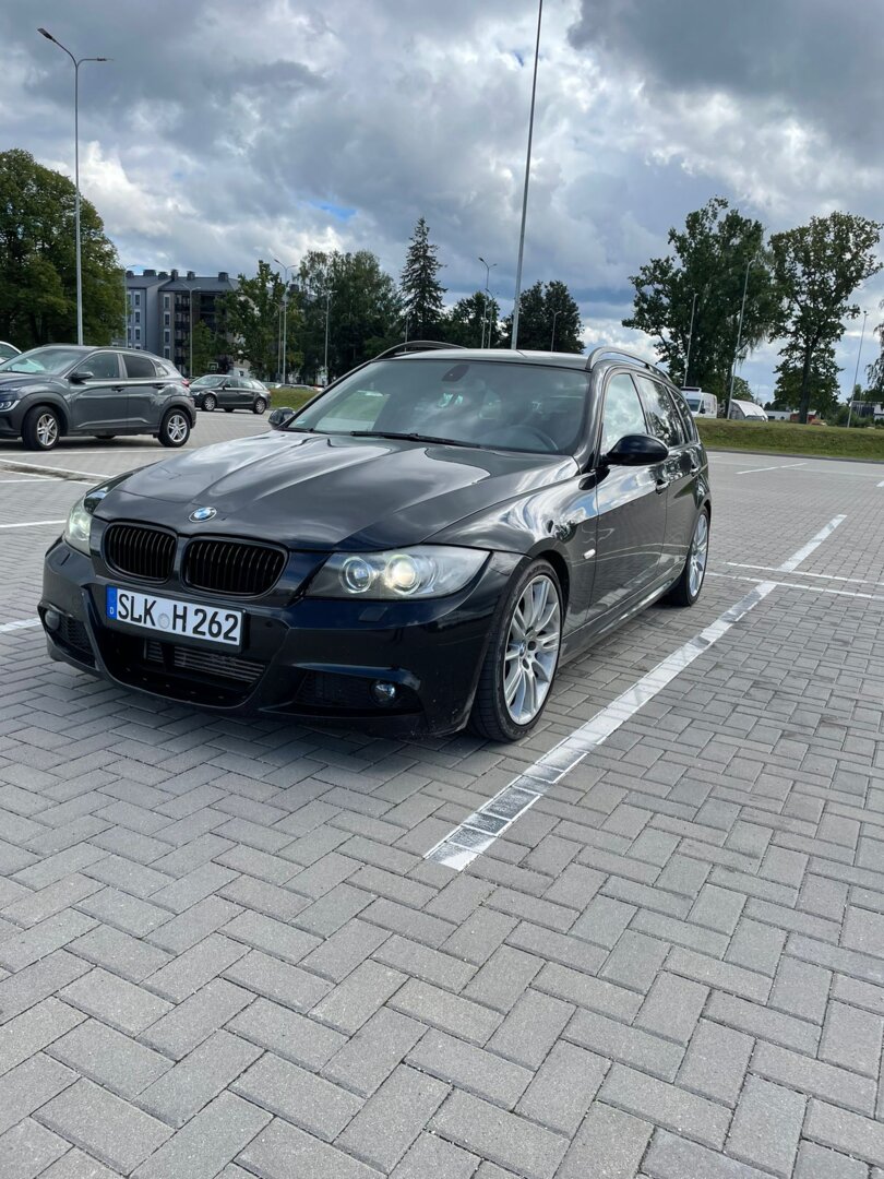 - 3. sērija 330